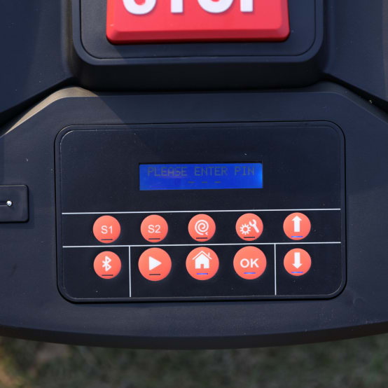 Robot tondeuse connecté sur batterie pour pelouse jusqu'à 800m2 Yard ...