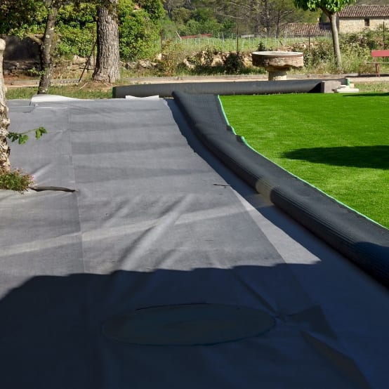 MP Rouleau de Geotextile NOIR 150grs 1.5Mx25ML soit 37.50M2 - Jardiland