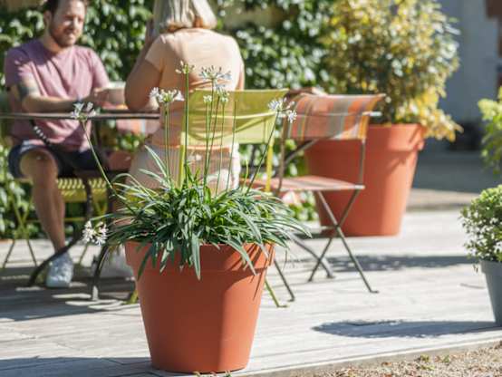 Pot de fleurs rond Toscane Ø 60 x H.47 cm - Orange terre battue - Eda ...