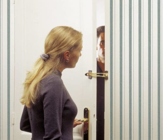 Entrebaîlleur de sécurité MOST pour porte couleur nickelé mat - SOCONA - M4 - Jardiland