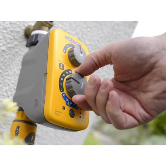 Programmateur électronique arrosage hebdomadaire sensor controller plus - Jardiland