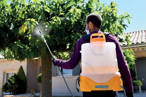 Pulvérisateur à dos électrique Pulsar 15 L - HOZELOCK - Jardiland